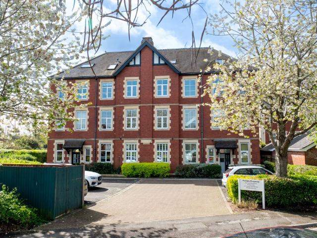 Perrett Way, Ham Green BS20, 2 bed flat to rent, £1,100 pcm | PrimeLocation