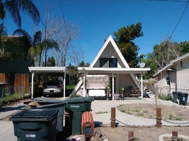 Perret Blvd