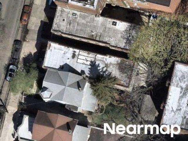 Perry Ave