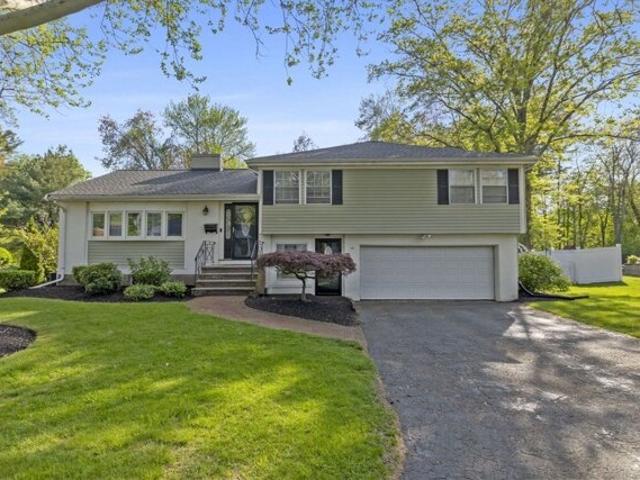 Perry Ave, Lynnfield, Home For Sale