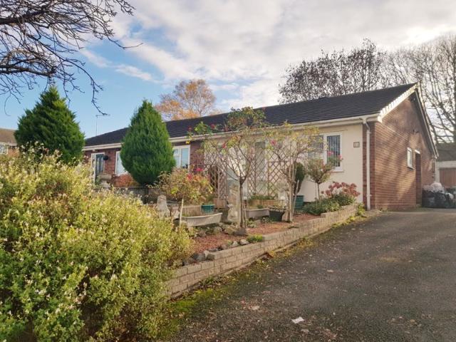 Perry Court, Wellington, Telford TF1, 2 bed bungalow to rent, £850 pcm | PrimeLocation