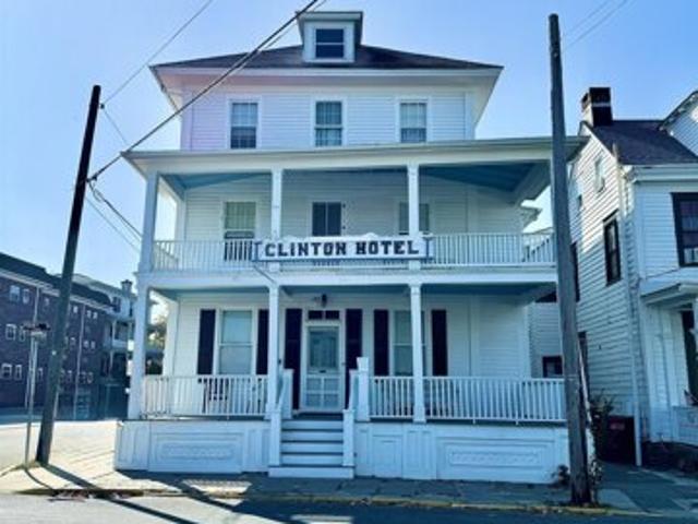 Perry Clinton Hotel St Unit The, Cape May, Home For Sale