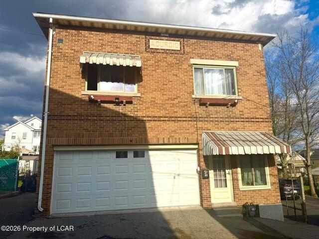 Perry Ct, Hazleton, Home For Sale
