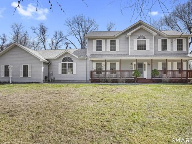 Perry Hill Rd, Shelton, Home For Sale