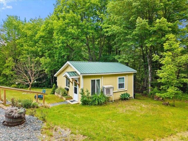Perry Ln, Amherst, Home For Sale