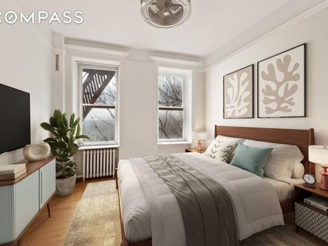 Perry St Apt D, Manhattan, Property For Sale