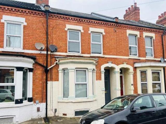 Perry Street, Abington, 2 Bedroom Terraced
