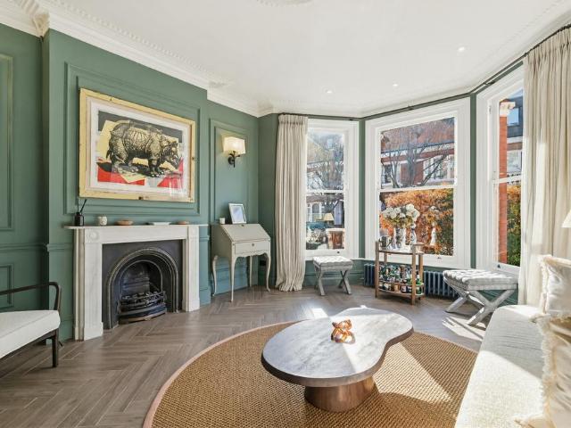 Perrymead Street, SW6 4 bed house to rent £26,000 pcm £6,000 pw