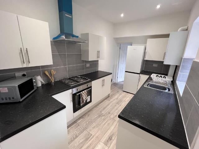 Pershore Road, Kings Norton B30 4 bed house to rent £2,329 pcm £537 pw