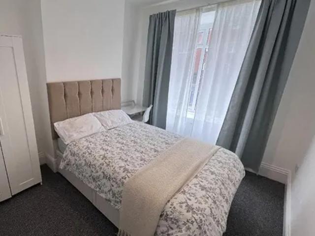 Pershore Road, Lifford, B30 3DT, United Kingdom | Room for rent #138592436 | Rentberry