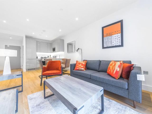 Pershore Street, Birmingham B5, 1 bed flat to rent, £1,200 pcm | PrimeLocation
