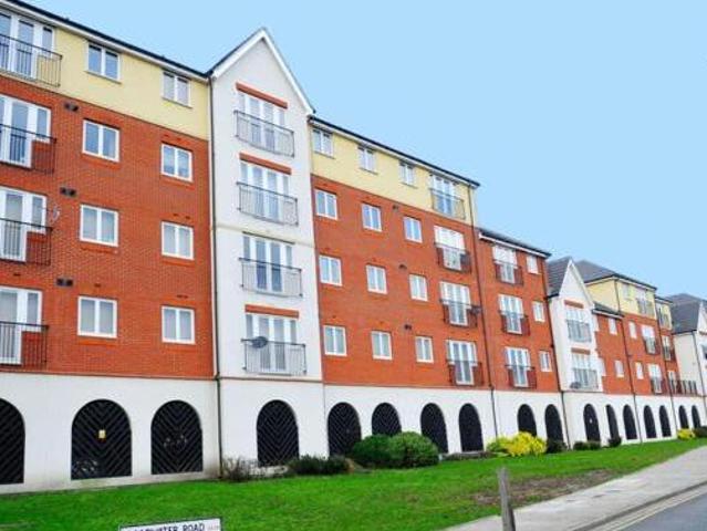 Pettacre Close, Thamesmead West, 2 Bedroom Apartment