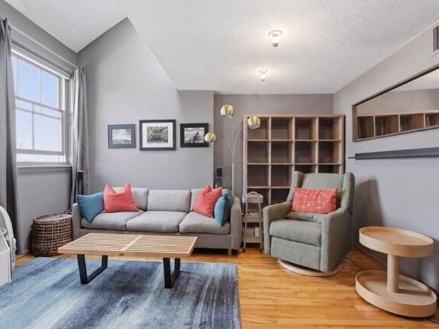 Pettee St Apt,newton, Condo For Sale