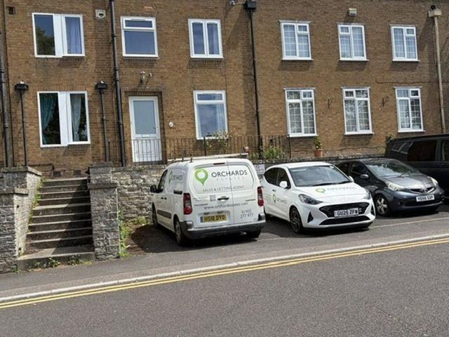 Petters Way, Yeovil BA20, 3 bed terraced house to rent, £1,400 pcm | PrimeLocation