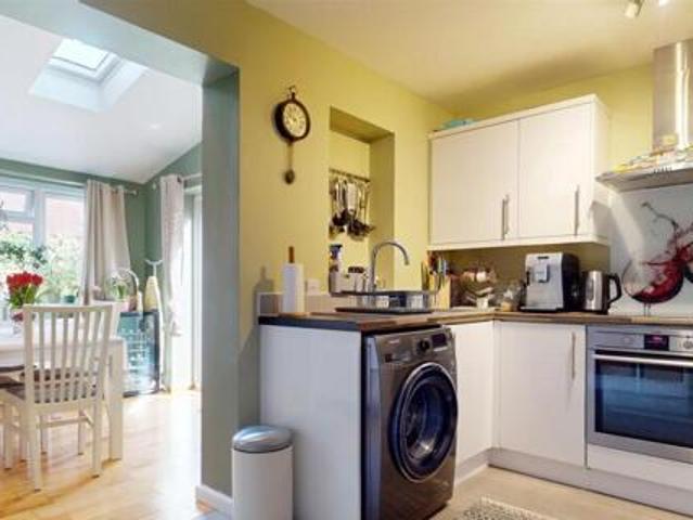 Pettingrew Close, Walnut Tree, 2 Bedroom End
