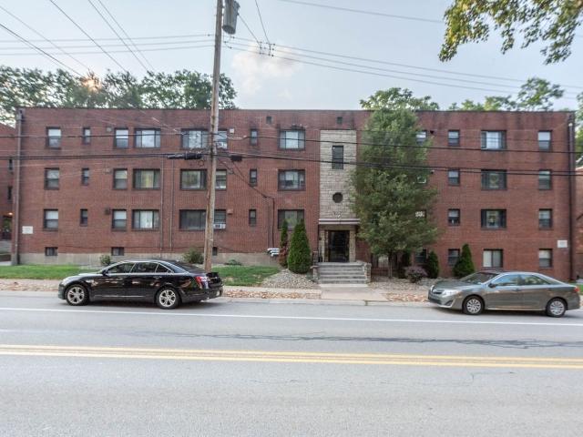 Pet Friendly Apartments in Mt. Lebanon * Near Castle Shannon T Stop * Affordable and Spacious Apartments * 1 Bedroom Apartment for Rent at 101 Mount Lebanon Blvd, Upper St. Clair, PA 15228 Mount Lebanon