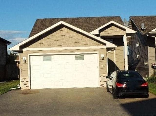 105 26th St. Unit B 3/1 1000 sqft