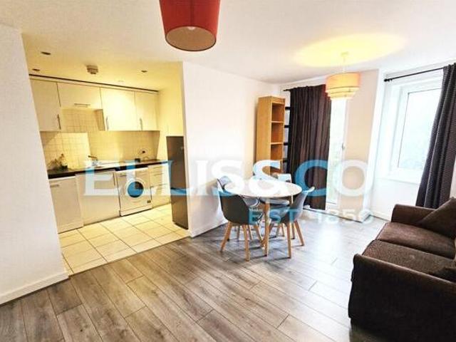 Peterborough Road, Harrow, 2 Bedroom Apartment