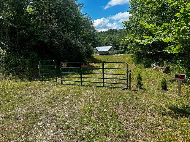 Petersburg Rd, Jackson, OH 45640