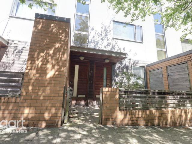 Petersfield Green, Central Milton Keynes 2 bed apartment to rent £1,395 pcm £322 pw