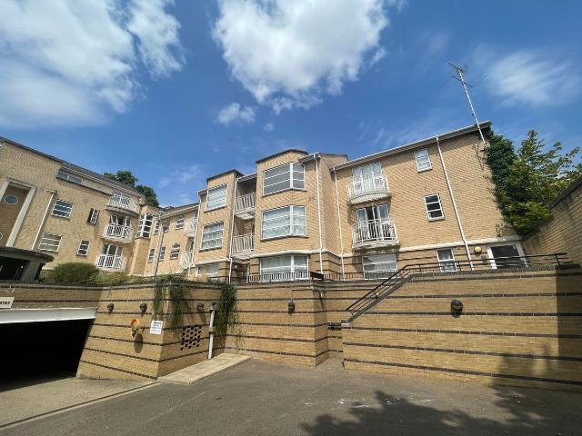 Petersfield Mansions, Cambridge CB1, 1 bed flat to rent, £1,600 pcm | PrimeLocation