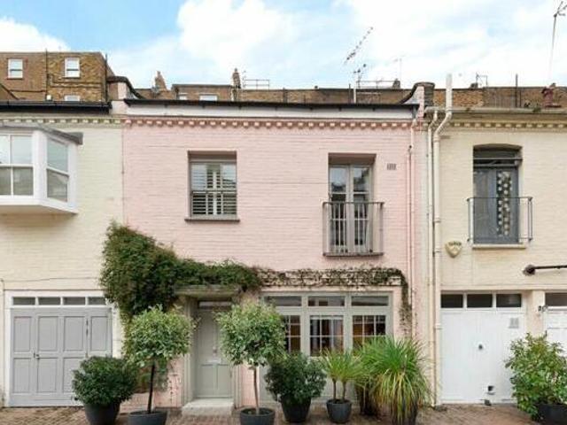 Petersham Mews, London, 3 Bedroom Terraced