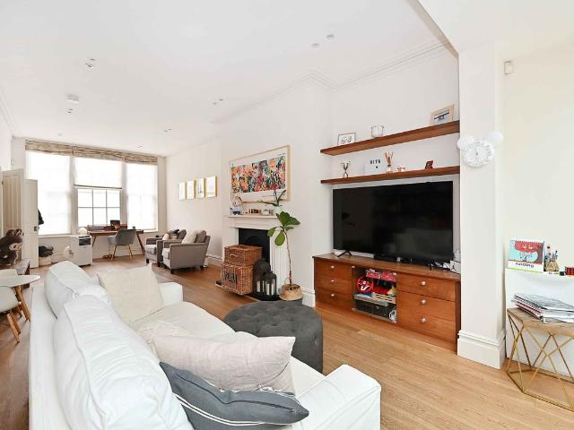 Petersham Mews SW7, 4 bed flat to rent, £6,900 pcm | PrimeLocation