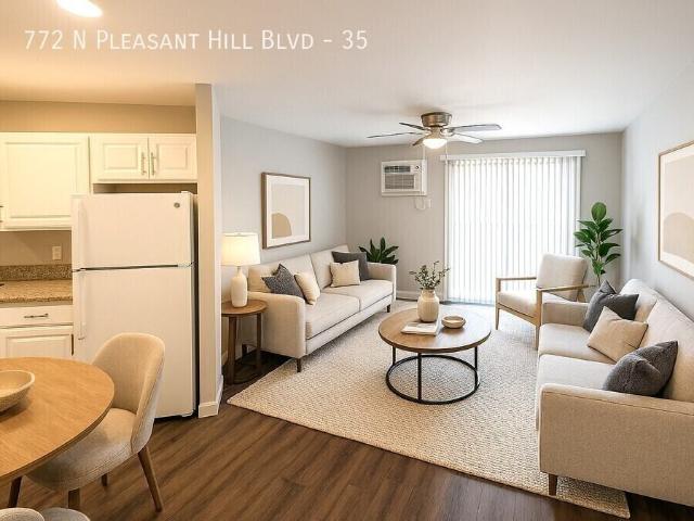 Peterson Place 2 3 Bedroom Apartment for Rent at 772 N Pleasant Hill Blvd, Pleasant Hill, IA 50327