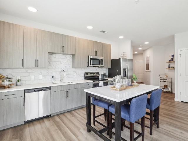 Peterson Station at Sunset Lake 3 Bedroom Apartment for Rent at 2000 Mcchesney Hill Loop, Apex, NC 27539