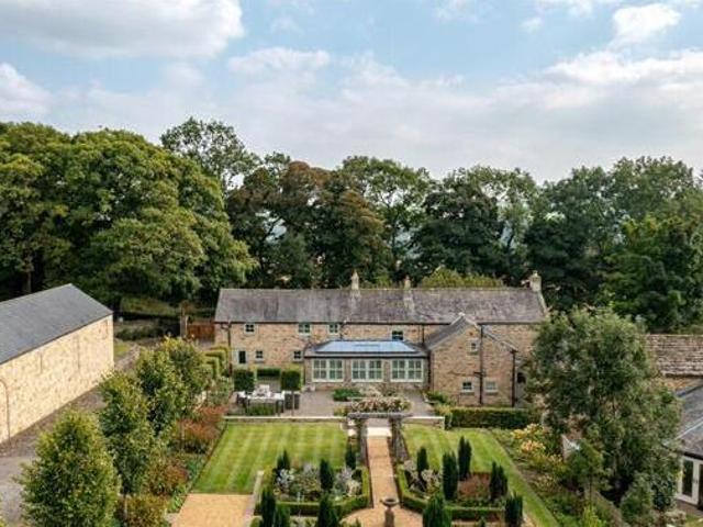 Peth Bank, Lanchester, Equestrian Facility For