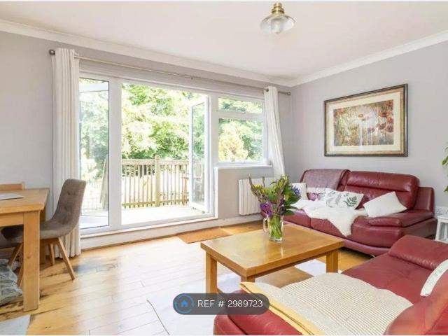 Petham, Canterbury CT4, 2 bed flat to rent, £1,100 pcm | PrimeLocation