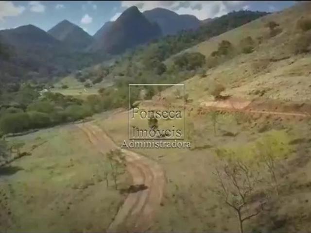 PETRóPOLIS Terreno Padrão Corrêas