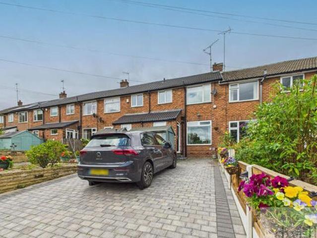 Petrie Crescent, Rodley, 3 Bedroom Terraced