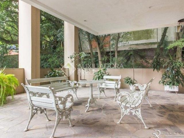 PETROPOLIS APARTAMENTO 3 QUARTOS SUÍTE, VAGA, ANDAR ALTO