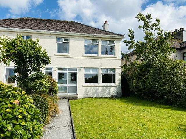 Peverell Road, Penzance 4 bed semi detached house to rent £1,295 pcm £299 pw