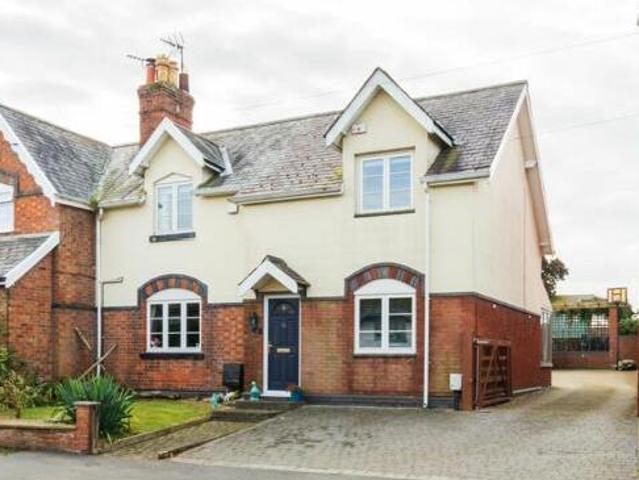 Peveril Road, Ashby Magna, 4 Bedroom Semi detached