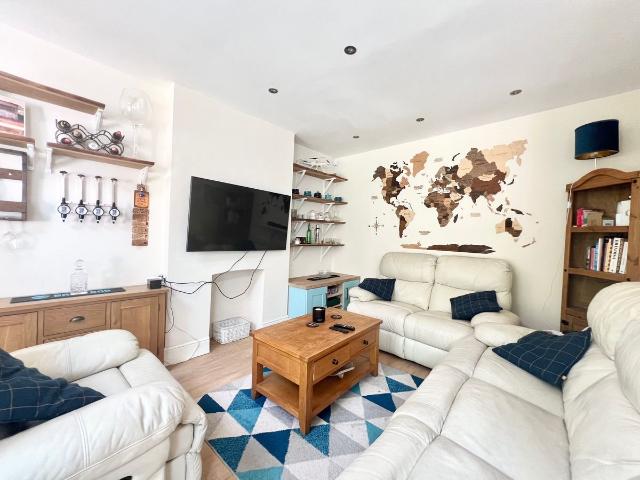 Peveril Road, Nottingham NG9, Room to rent, £525 pcm | PrimeLocation