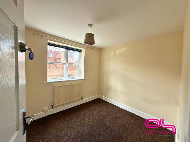 Peveril Street, Bolton BL3, 2 bed flat to rent, £750 pcm | PrimeLocation