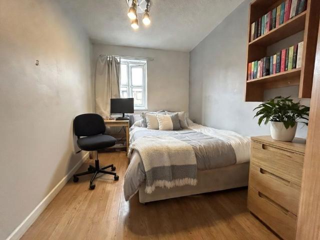 Peveril Street, Nottingham NG7, 6 bed shared accommodation to rent, £368 pcm | PrimeLocation