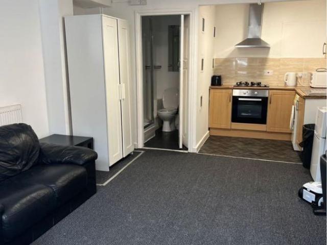 Peveril Street, Nottingham NG7, Studio to rent, £563 pcm | PrimeLocation