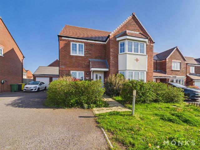 Pewit Close, Bowbrook, Shrewsbury 5 bed detached house to rent £1,900 pcm £438 pw