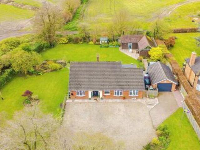 Pewit Lane, Hunsterson, 5 Bedroom Detached