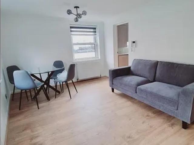 PFC, Blackstock Road, London, N4 2JE, United Kingdom | 2 bed house for rent #167524411 | Rentberry