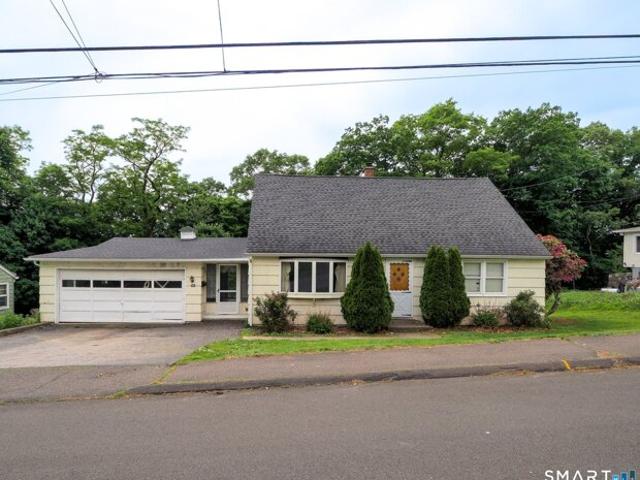 Phoenix Ave, Naugatuck, Home For Sale