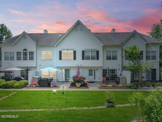 Phoenix Ct, Tinton Falls, Home For Sale