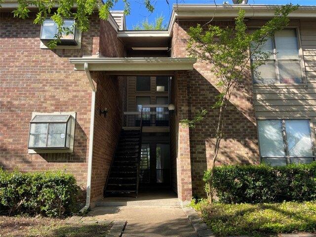 Phoenix Dr Apt,dallas, Condo For Sale