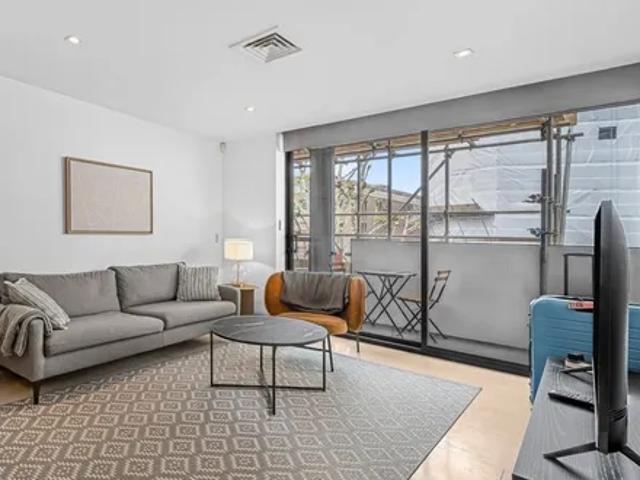 Phoenix House, Phoenix Street, London, WC2H 8BU, United Kingdom | 2 bed apartment for rent #167859439 | Rentberry