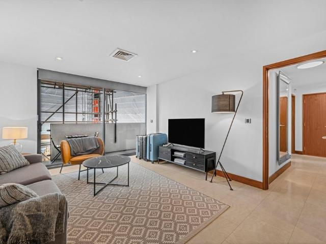 Phoenix Street, London 2 bed flat to rent £4,182 pcm £965 pw
