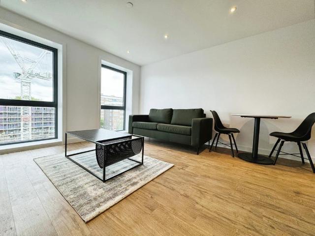 Phoenix, Saxton Lane, Leeds, LS9 1 bed apartment to rent £1,000 pcm £231 pw