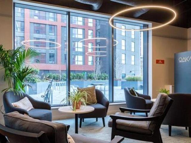 Phoenix, Saxton Lane, 1 Bedroom Apartment